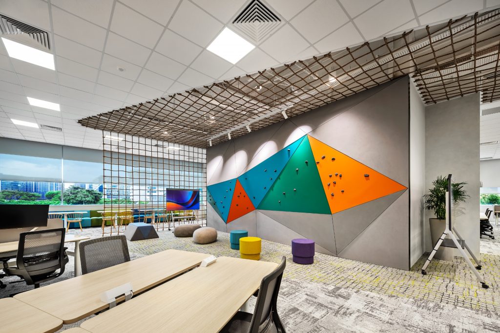 Starhub - AI Associates